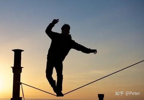 新闻译词｜经济复苏 hang in the balance - 知乎