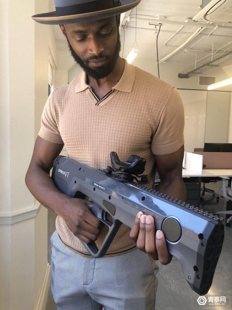 Striker VR推出VR体感枪：Arena Infinity LITE Blaster - 知乎