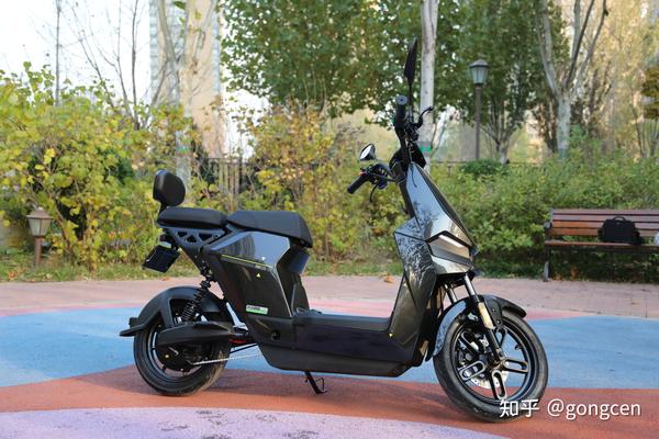 关于小牛F200你可能想知道的所有事 - 知乎