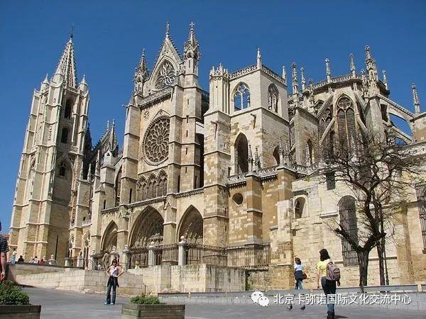 一篇文章，让你了解最详尽的圣地亚哥朝圣路线 (上篇） - 知乎