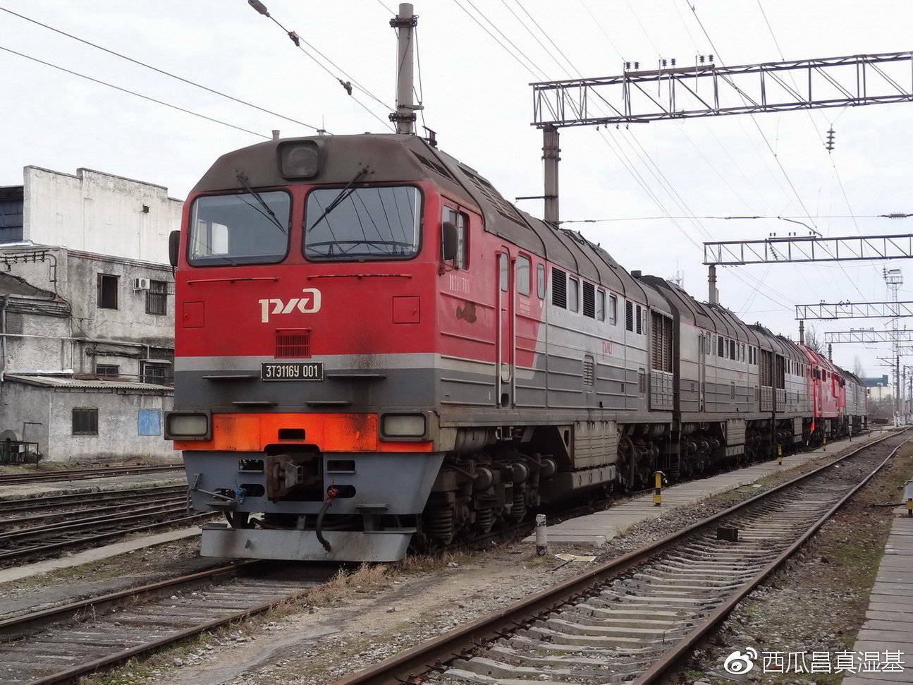 【铁道科普】边生产边改进的2TE116型内燃机车 - 知乎