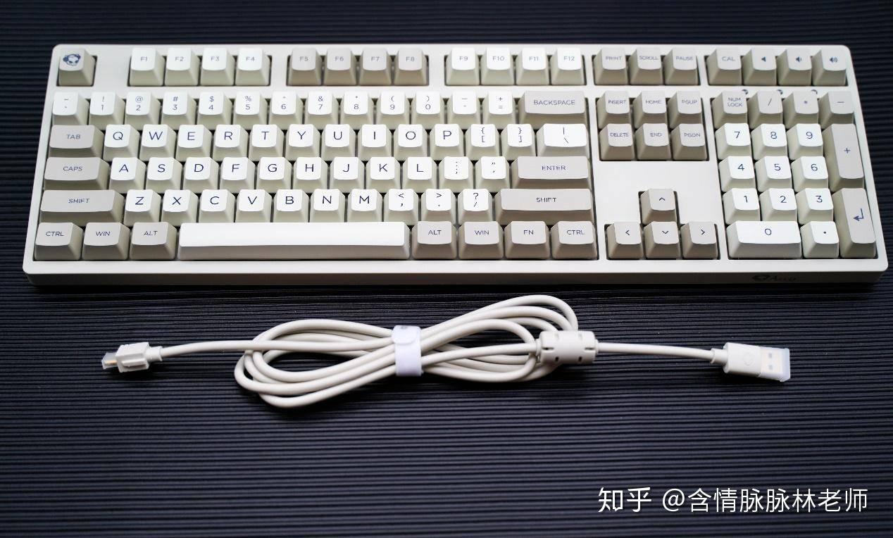 致敬经典，Akko 3018 9009无线双模键盘体验