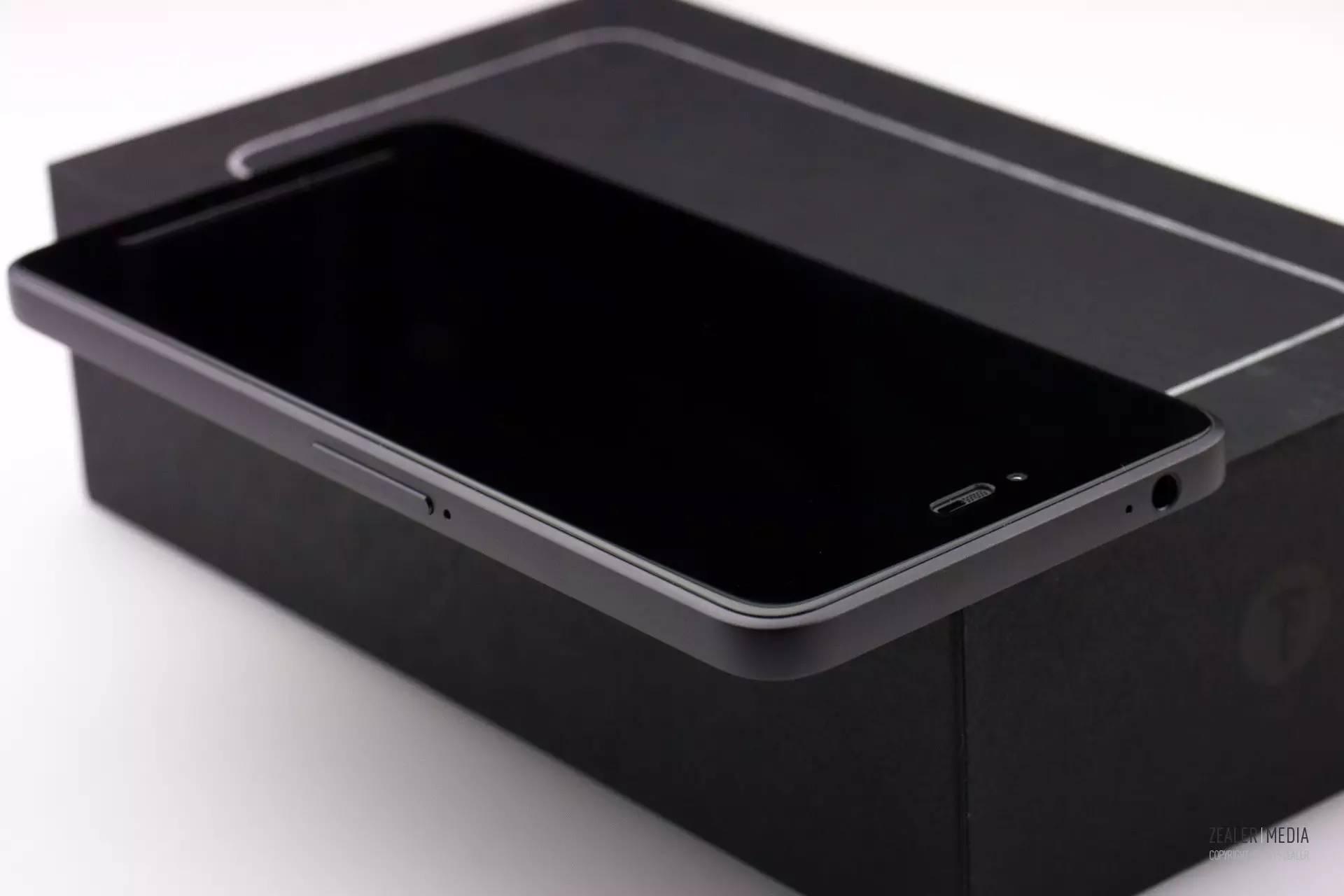 「ZEALER | Media」Smartisan T2 开箱 & 拆解 - 知乎