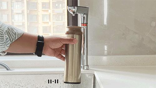 九阳热小净净水器JYW-RF689s：净水热水，一机两用 - 知乎