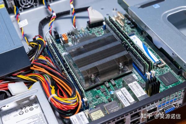 Supermicro SYS-110D-16C-FRAN8TP 评测 25GbE Intel Ice Lake D 1U 服务器 - 知乎