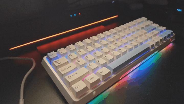 200出头搞定68配列三模小钢炮——CK 181Pro - 知乎