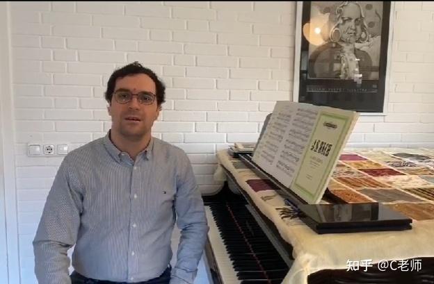 音乐艺术 *钢琴家：斯泰潘·西蒙尼（Stepan Simonian）教授德国汉堡国立音乐与戏剧学院 教授大师课 - 知乎