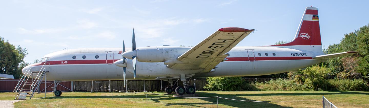 伊尔-18 / Ilyushin Il-18 / Ил-18（第一部分：概述、设计和发展历程、设计信息）- 中英俄文维基百科词条融合，由辽观 ...