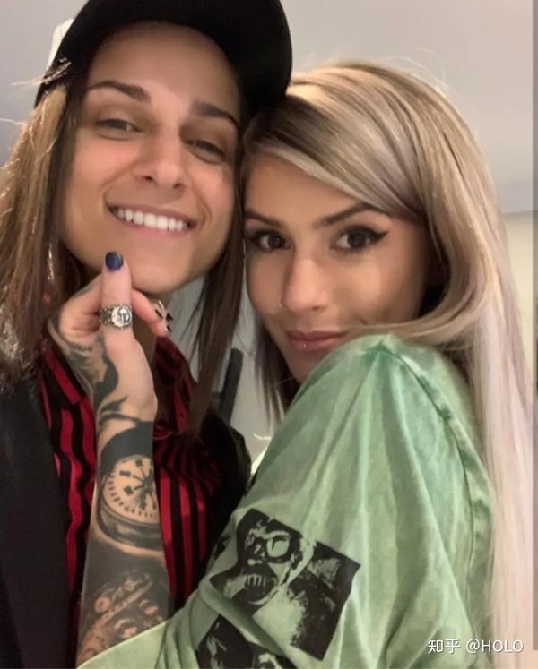 “大眼萌妹”Rezz：这个女人又拿到了加拿大JUNO奖 - 知乎