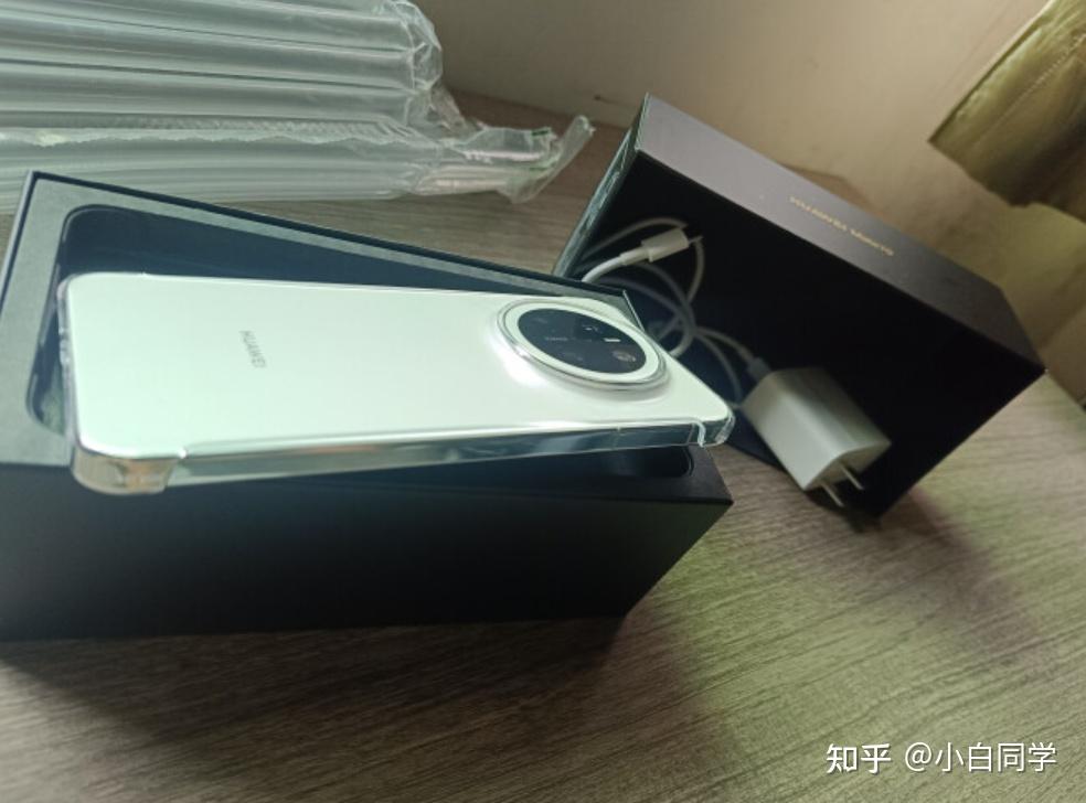 华为mate70和荣耀magic7该怎么选？谁更有性价比？看完就懂了 - 知乎